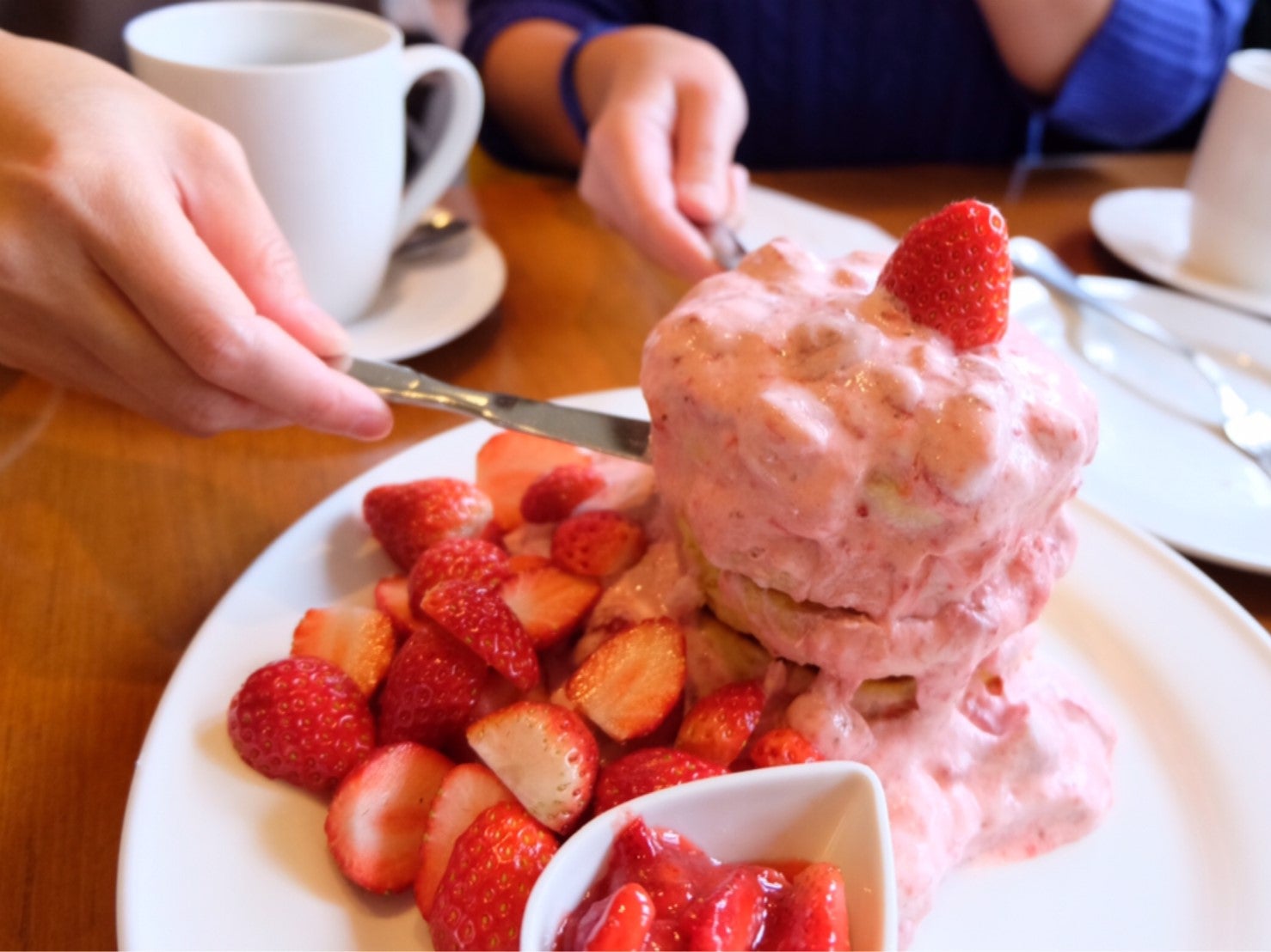 ふじみ野「Egg Moon cafe」パンケーキ×パフェゴーラウンド♡ | リビング埼玉Web