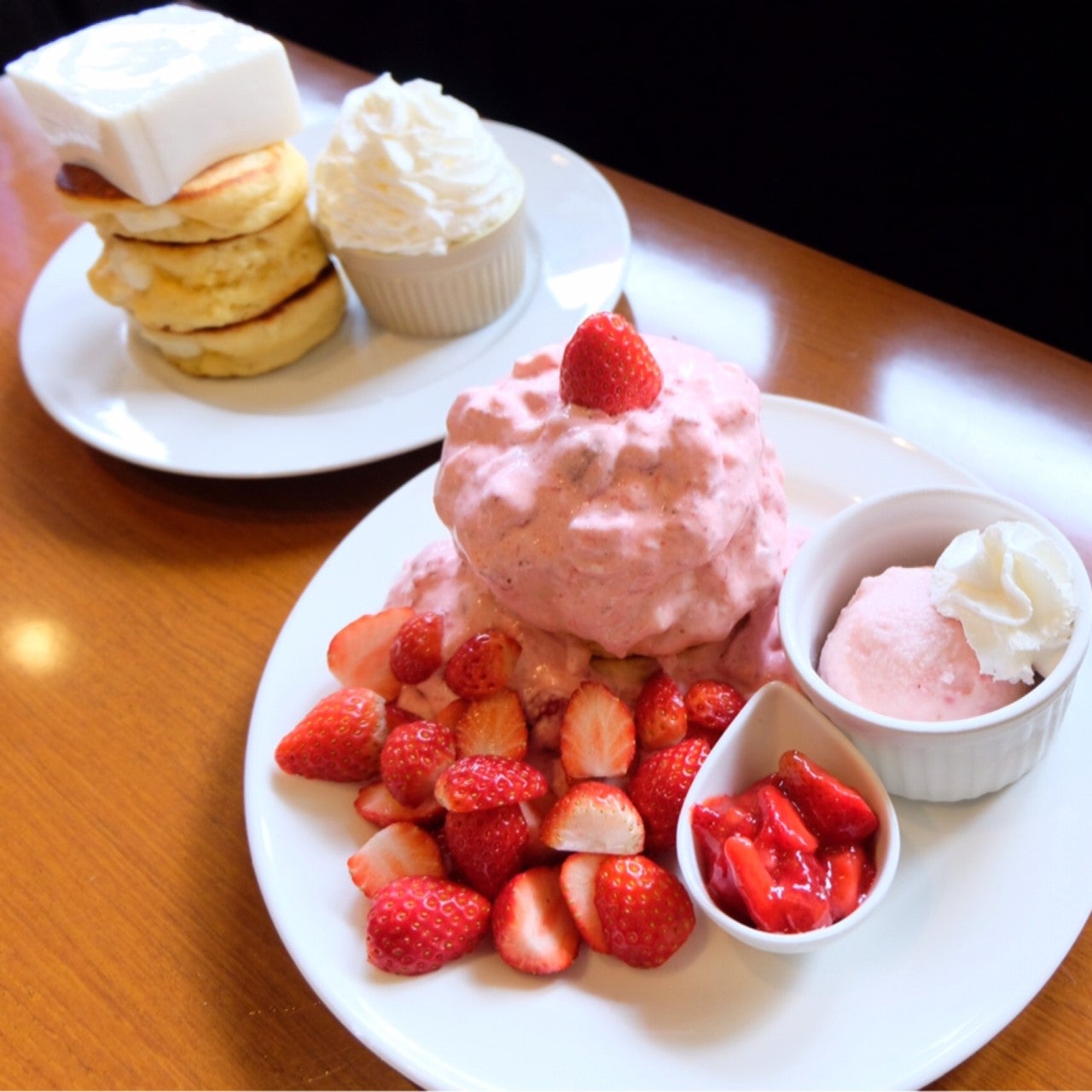 ふじみ野「Egg Moon cafe」パンケーキ×パフェゴーラウンド♡ | リビング埼玉Web