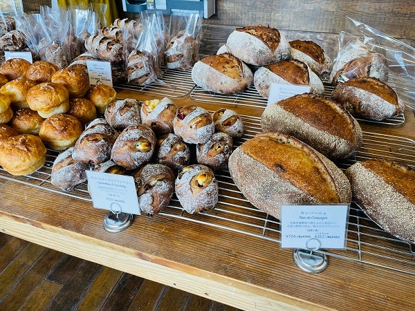 【那須塩原市】黒磯駅前すぐ！売り切れ必至のオシャレなパン屋「KANEL BREAD」 | リビング栃木Web