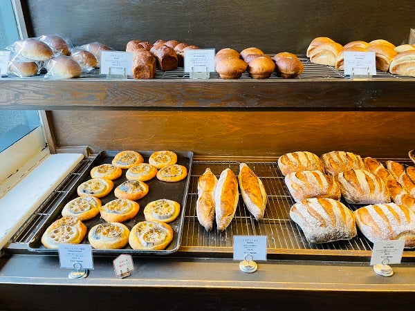 【那須塩原市】黒磯駅前すぐ！売り切れ必至のオシャレなパン屋「KANEL BREAD」 | リビング栃木Web