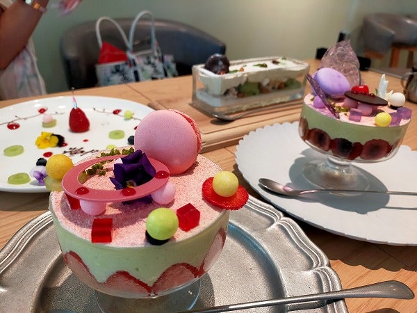 【二子玉川】映えの達人！アートパフェが凄すぎた！TRIANGLE CAFE（トライアングル カフェ） | リビング東京Web