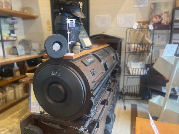 【安佐南区伴東】おいしいパンとしあわせをTONNON号に乗せて出発進行!!「ベーカリー トンノン」 | リビング広島Web