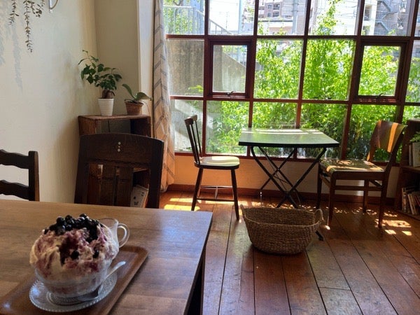 【王子公園】駅近の「Nim.cafe（二ムカフェ）」でゆったりまったり♪かき氷もまだ間に合う！ | リビング神戸・阪神間Web