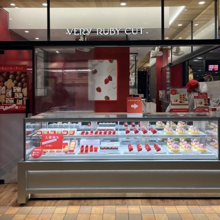 【品川】大人気の「Very Ruby Cut（ベリールビーカット）」がいちごスイーツ専門店に生まれ変わった！ | リビング東京Web