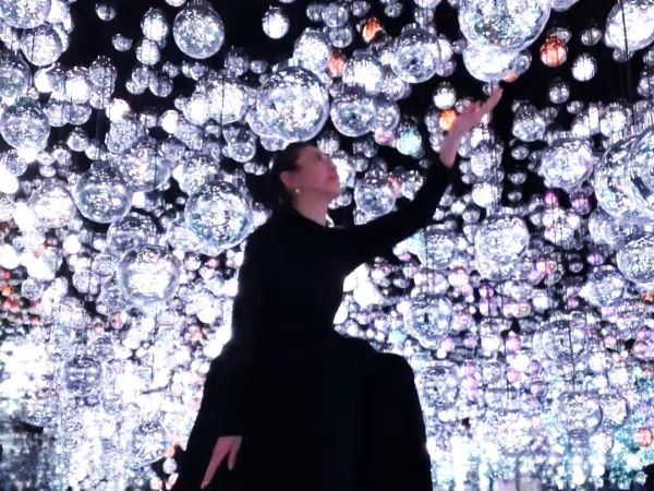 【麻布台ヒルズ】2/9オープン！「チームラボボーダレス」注目の作品をご紹介します | リビング東京Web