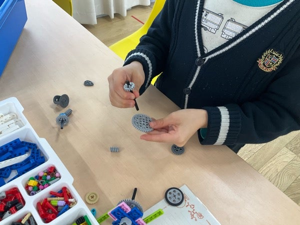 【高円寺】本格的な実験ショーや科学体験が楽しいIMAGINUS（イマジナス） | リビング東京Web