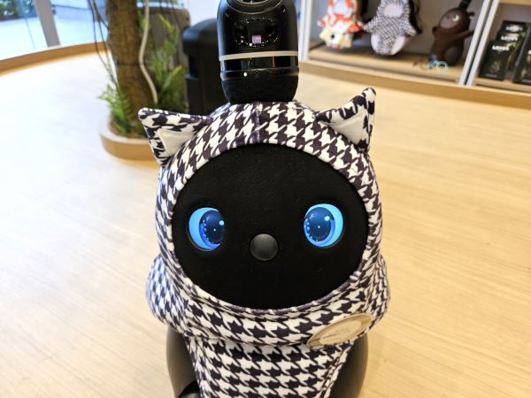 【東京丸の内】4/1オープン！「LOVOT（らぼっと） ストア 丸ビル店」 | リビング東京Web