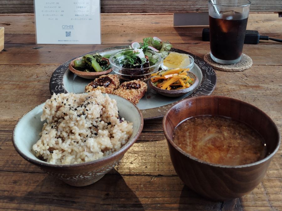 心の波を感じるお店「earth tree cafe MONTO（アースツリーカフェ モント）」【木更津】 | リビング千葉Web