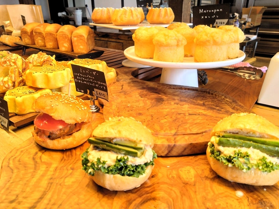 【立川】おしゃれパン屋で優雅なひと時をBakery loro（ベーカリーロロ） | リビング多摩Web