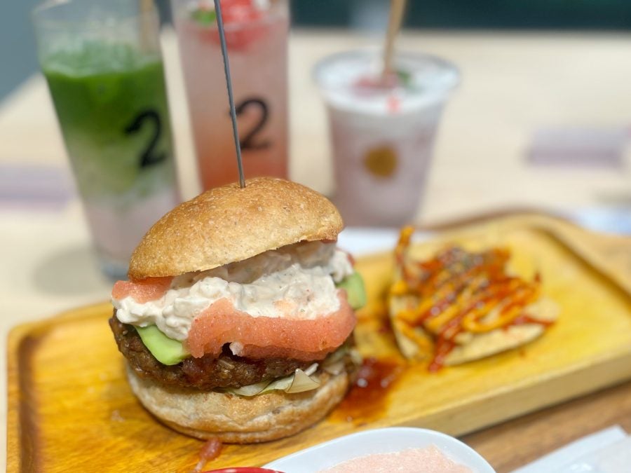 【銀座ロフト】サクラも満開に！テイクアウトもできる「2foods（トゥーフーズ）」の春季限定メニュー | リビング東京Web