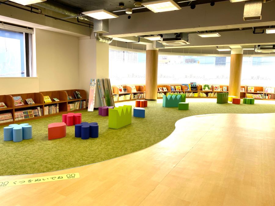 柏駅から徒歩3分、TeToTe（てとて）4階に子どものための「本の広場」がオープン | リビングかしわWeb