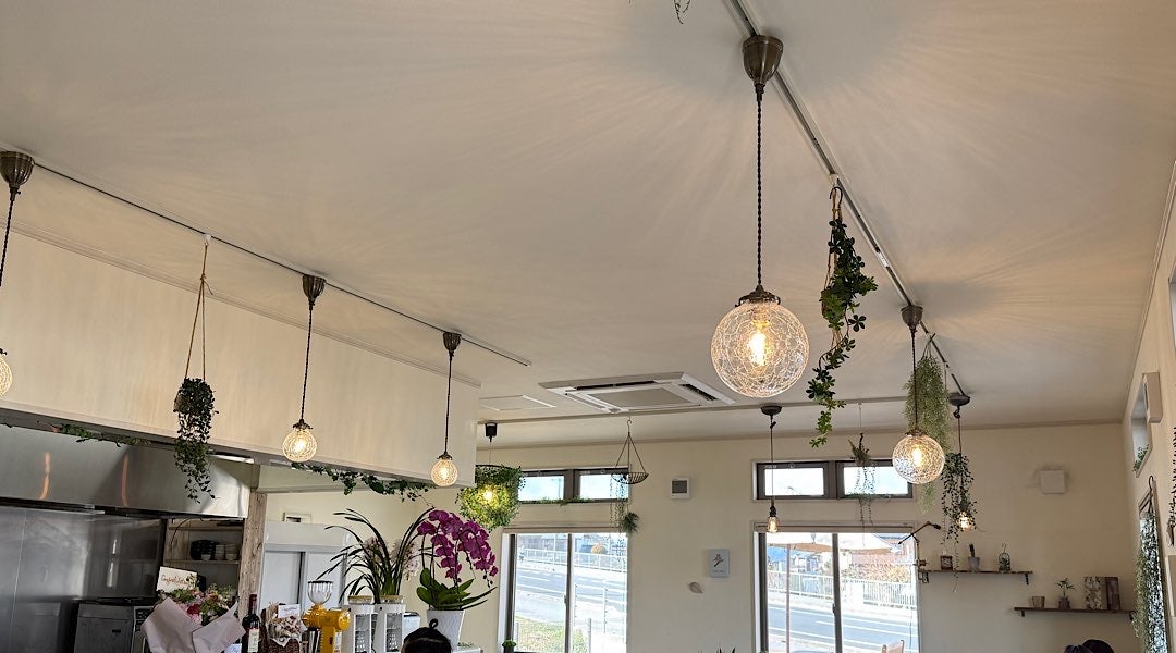 【鹿沼市】木漏れ日のような暖かいおばんざいカフェ！「Kitchen KOMORE」 | リビング栃木Web