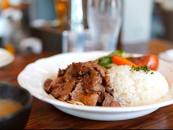 【藤崎】新店「肉焼きBakaBon」で昼飲み！A5和牛と九州野菜の贅沢時間｜居酒屋 | リビングふくおか・北九州Web